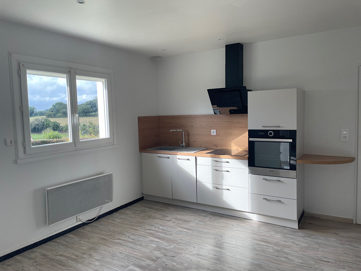 Maison 3 pièces Saint-Michel-le-Cloucq 96.00m² 700€ à louer - l'Adresse